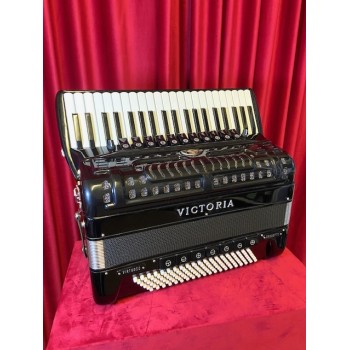 USED ACCORDION